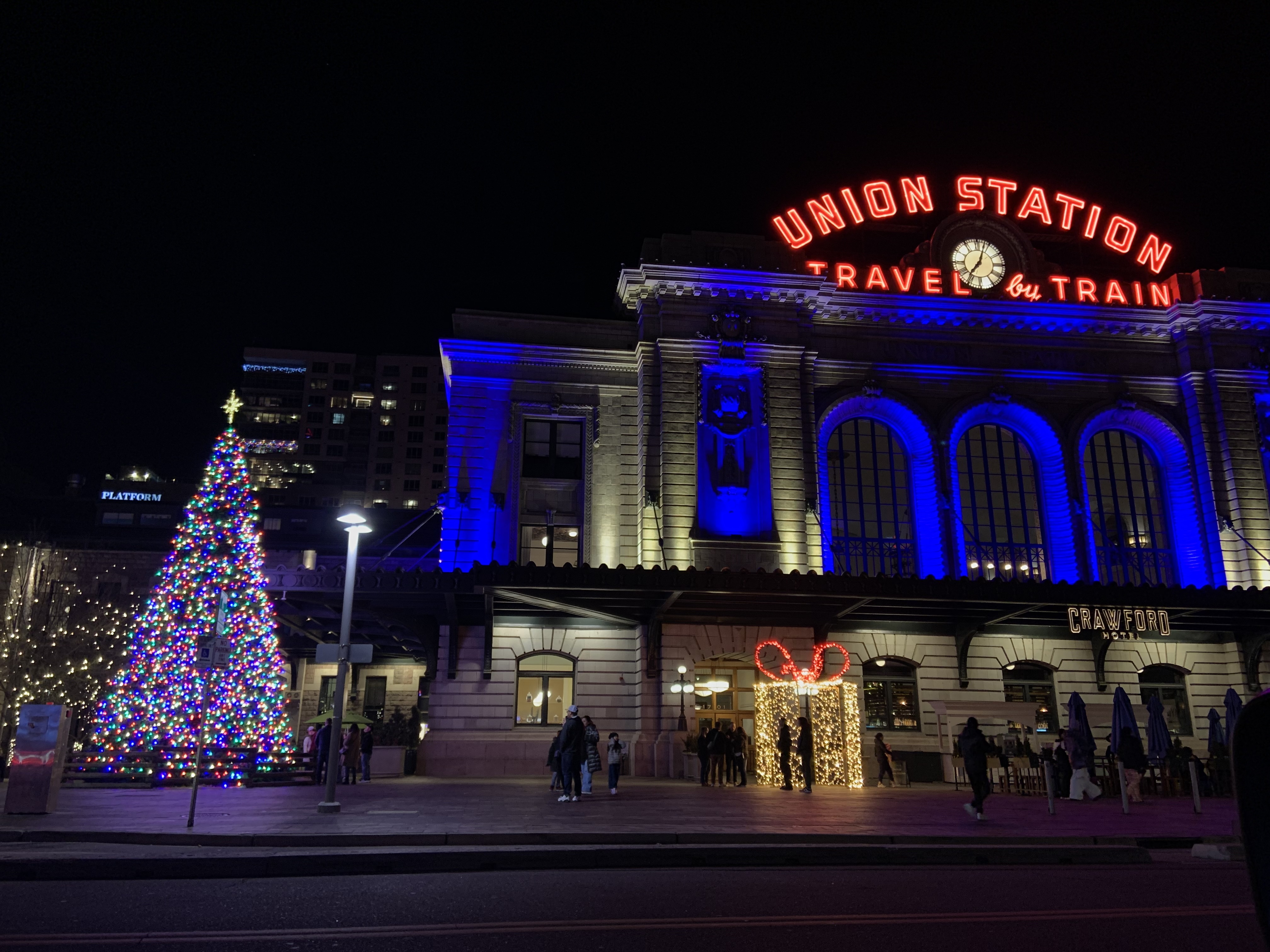 Best Christmas Lights and Holiday Displays in Denver 2025
