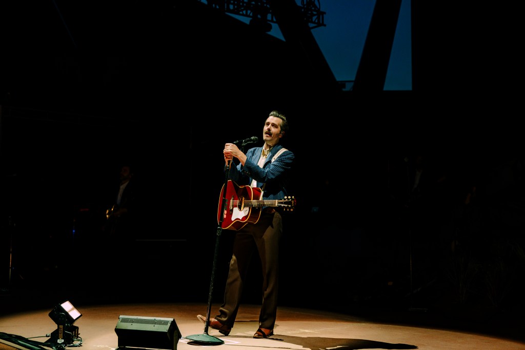 Lord Huron Red Rocks show was a cosmic western dreamscape
