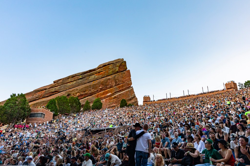 Lord Huron Red Rocks show was a cosmic western dreamscape